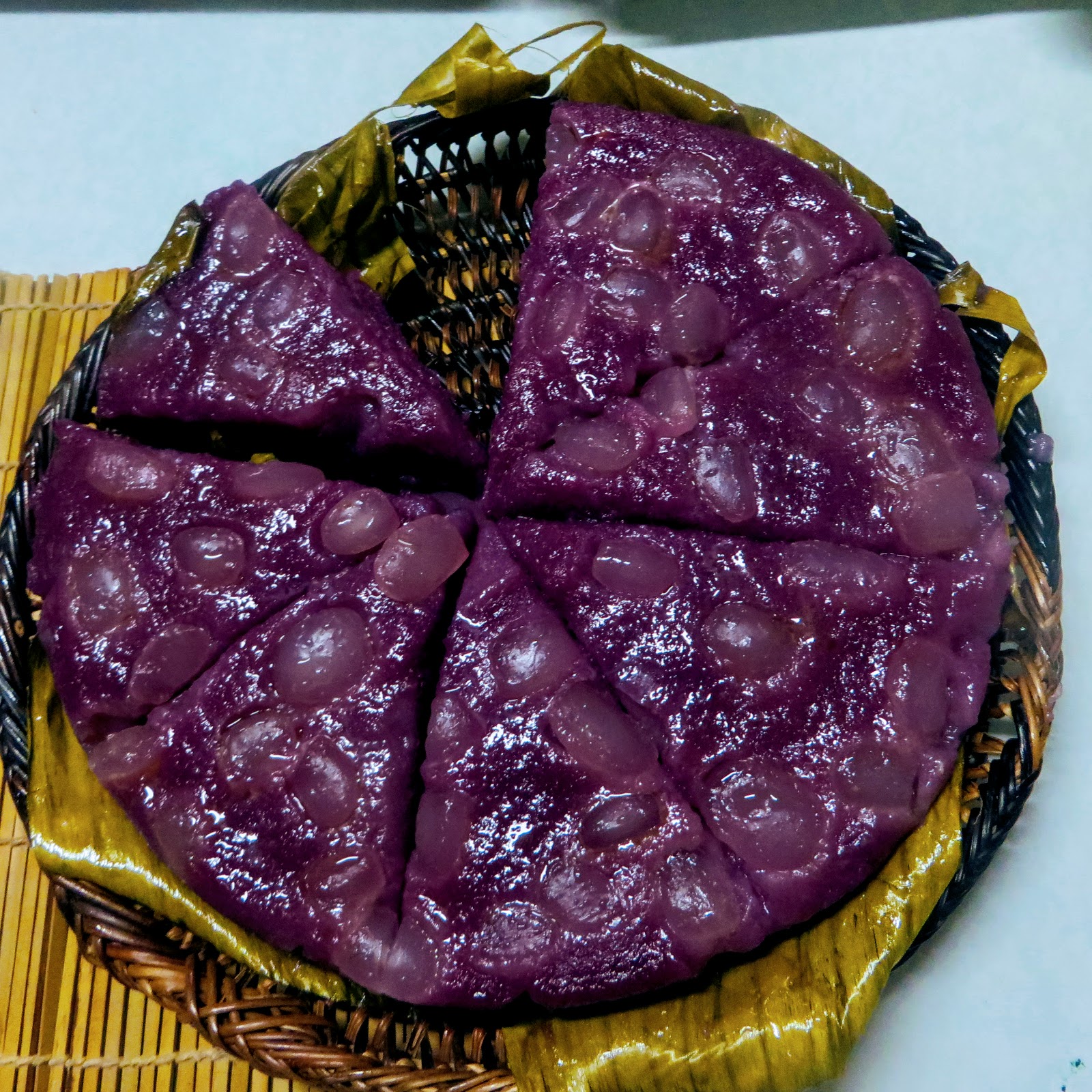 LUWEEH KITCHEN : Ube Cassava Cake Recipe (Steamed)