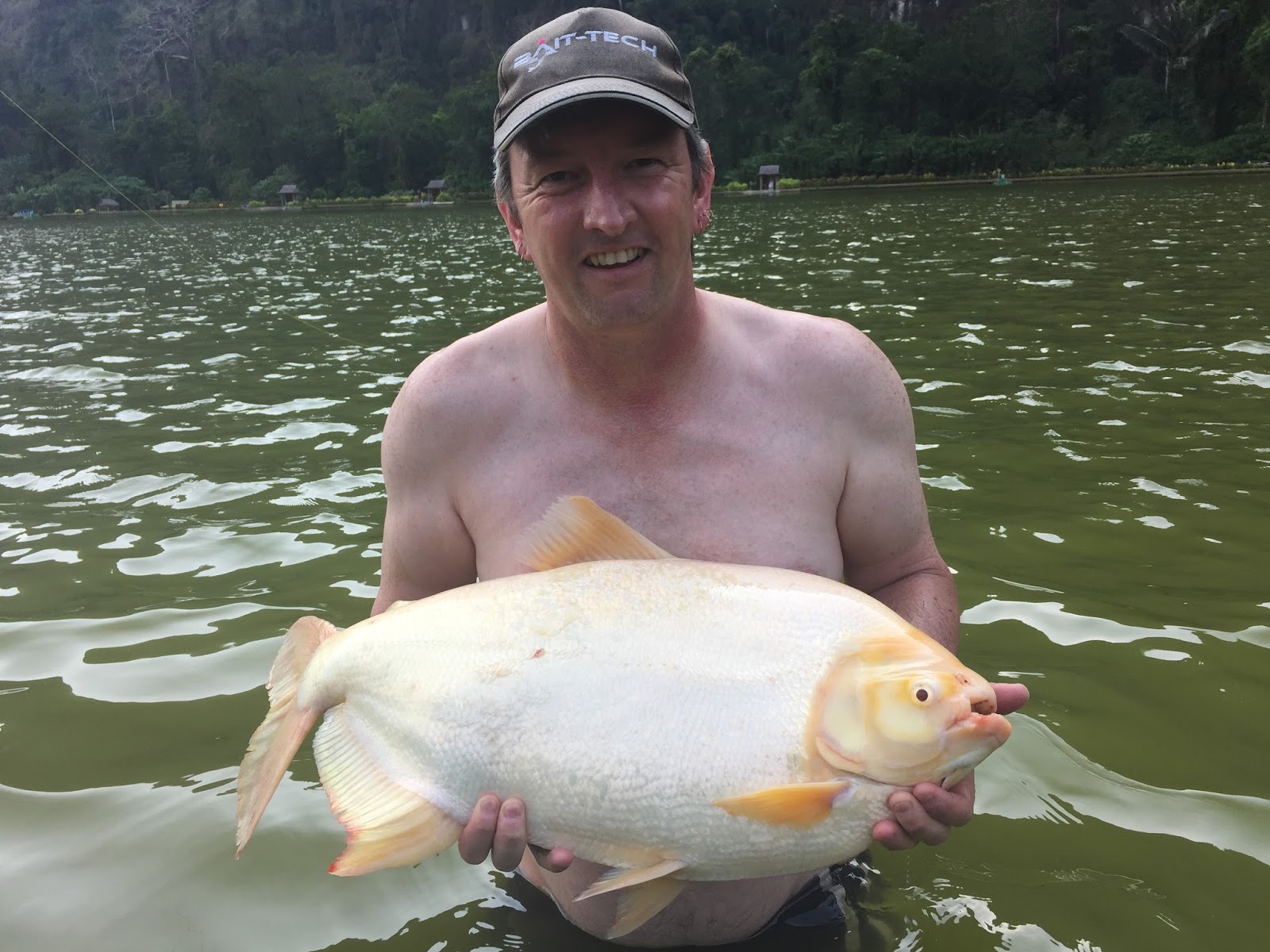 Exotic Fishing Thailand – March 2016 – Against Men and Fish