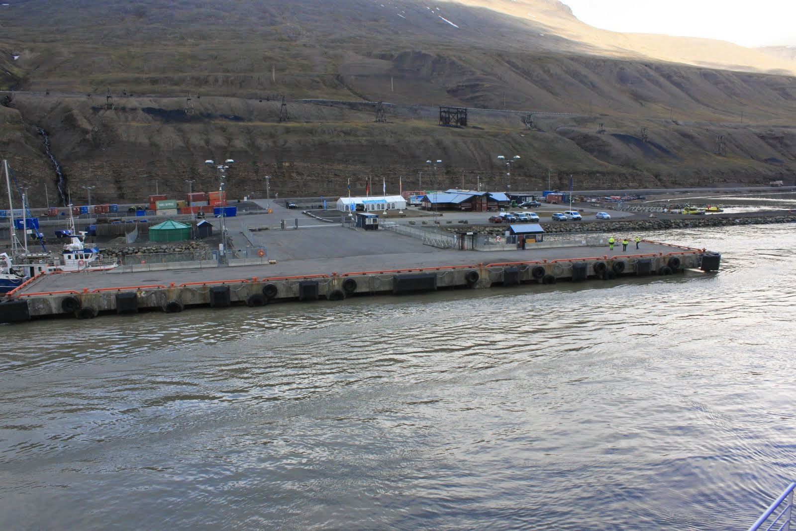 NORWEGIAN FJORDS & THE BALTIC: LONGYEARBYEN ON THE NORWEGIAN ISLAND OF ...