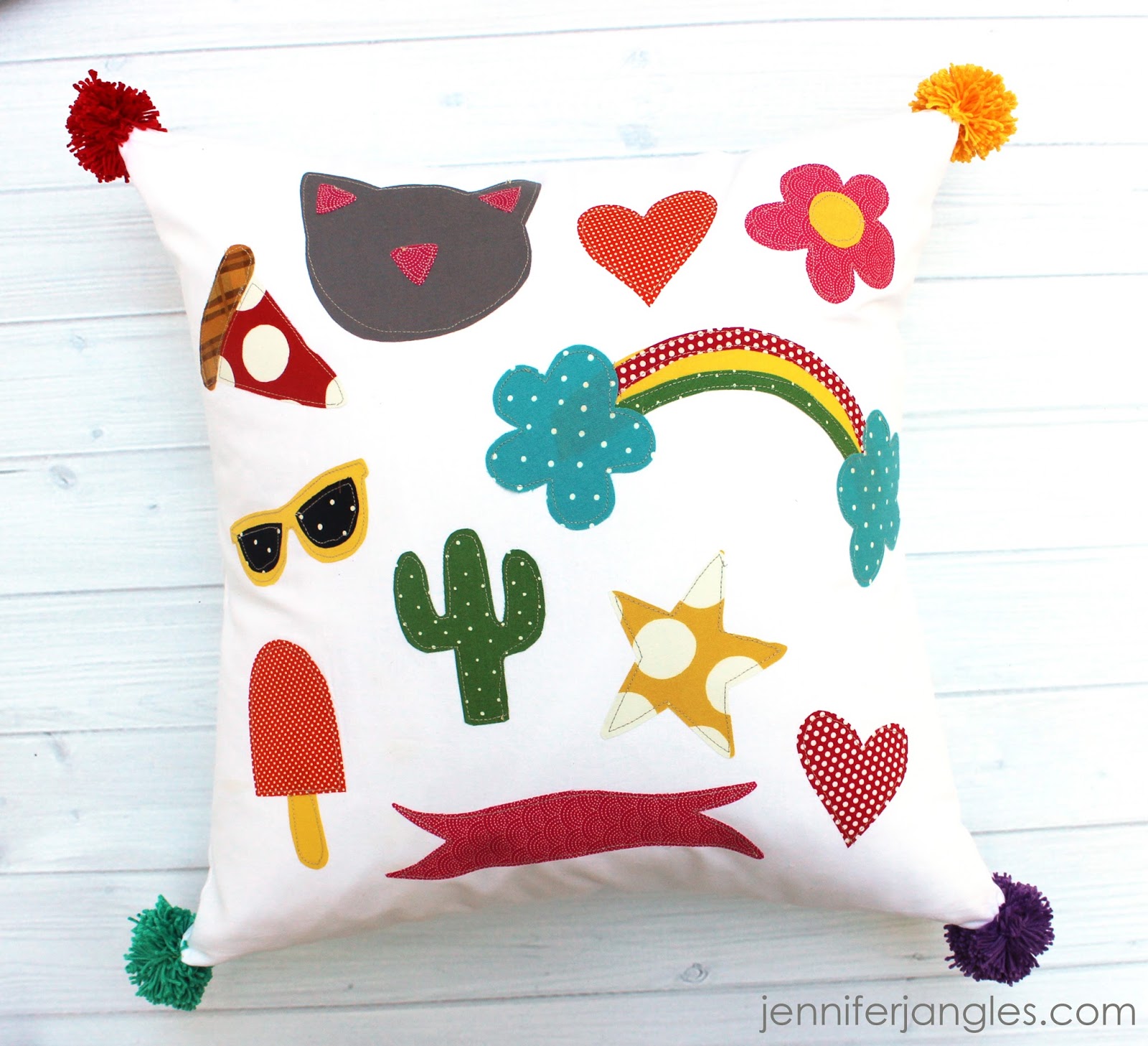 Jennifer Jangles Blog: Applique Pillow Project