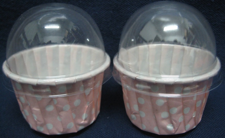 Decraft Shoppe: Pleated Cupcake Baking Paper Cups/cases with COVERS