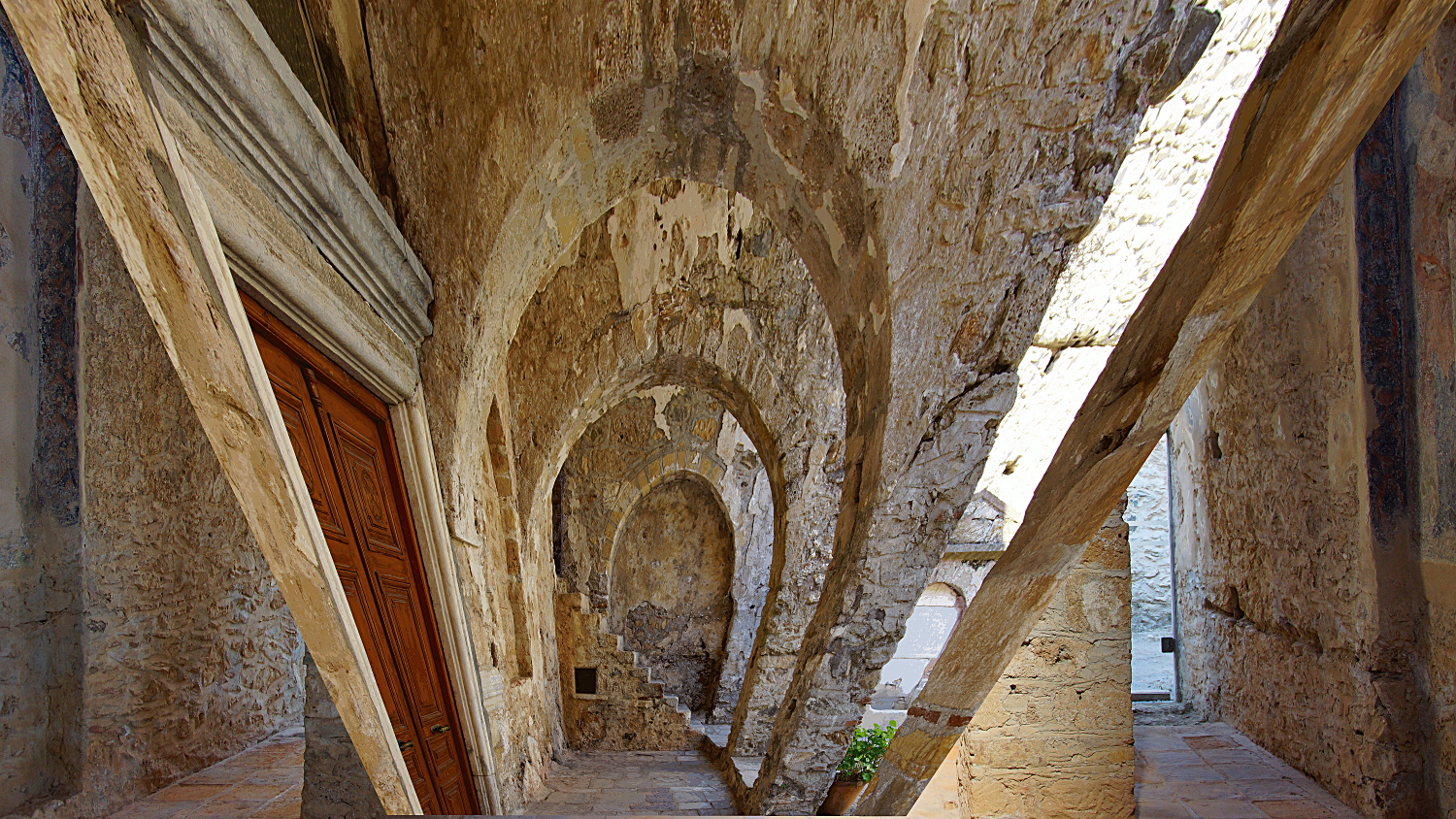 scorchfield: Metropolis _ Mistras