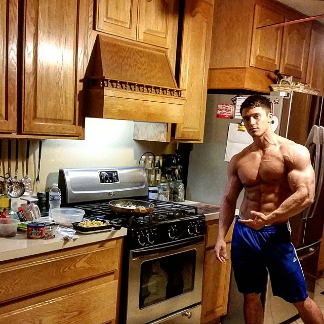 the beauty of male muscle: Blake