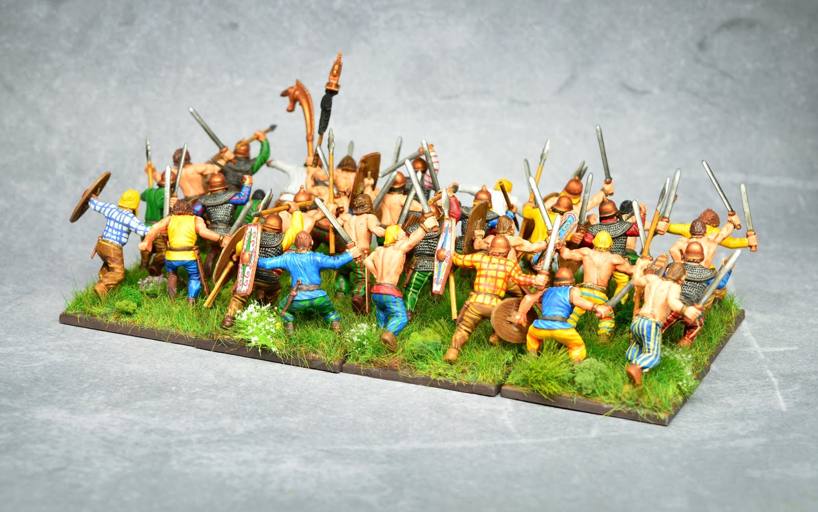 Vae Victis Miniature Painting: Celtic Warriors, Battle of Alesia 52 BC ...