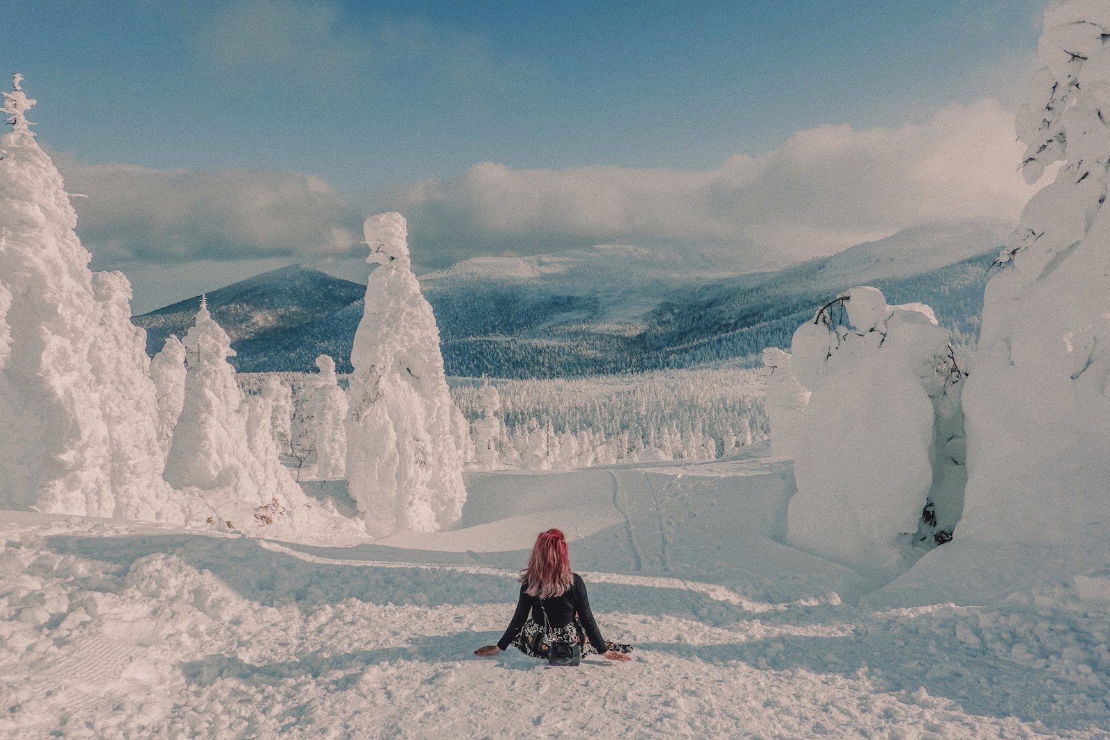 THE MESMERIZING SNOW MONSTER OF ZAO ~ Life Is An Absurd Journey