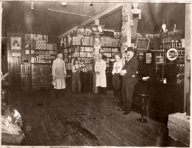 35 Cool Pics Show the Inside of Stores in the Early 20th Century ...