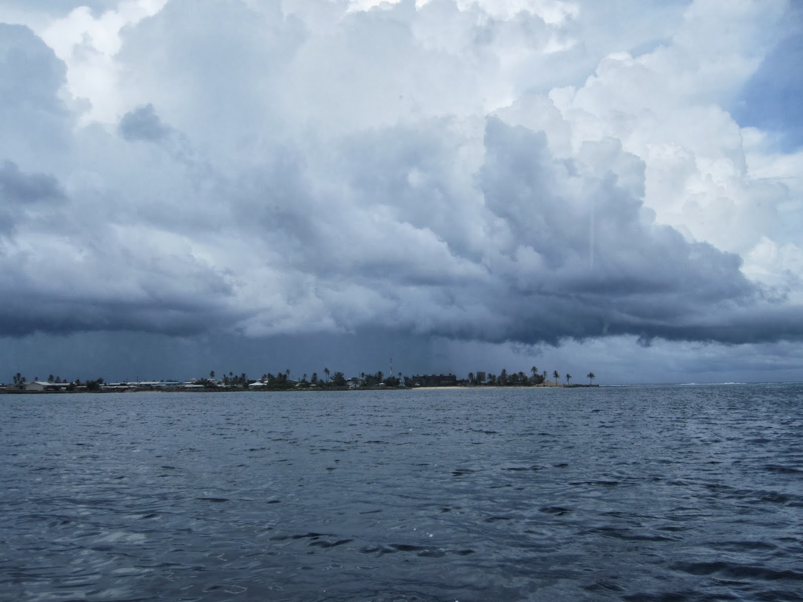 Snapshots of Mike and Lisa: Greetings in Ebeye