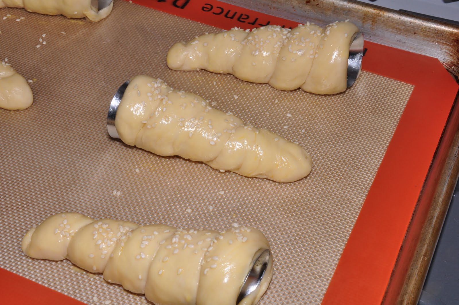 The Changeable Table: Bread Cones - tubular sandwiches