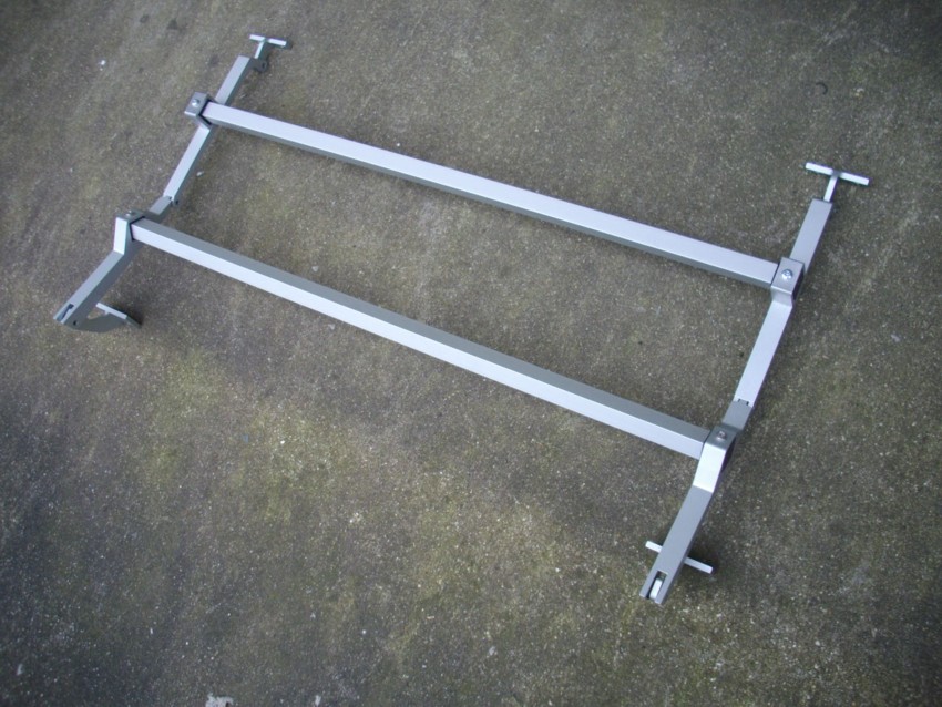 Metal Window Parts: February 2017