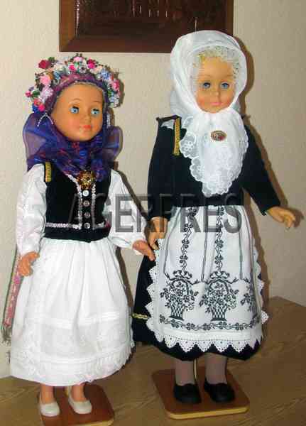 Papusi Aradeanca: Papusa Larisa(Lucretia)