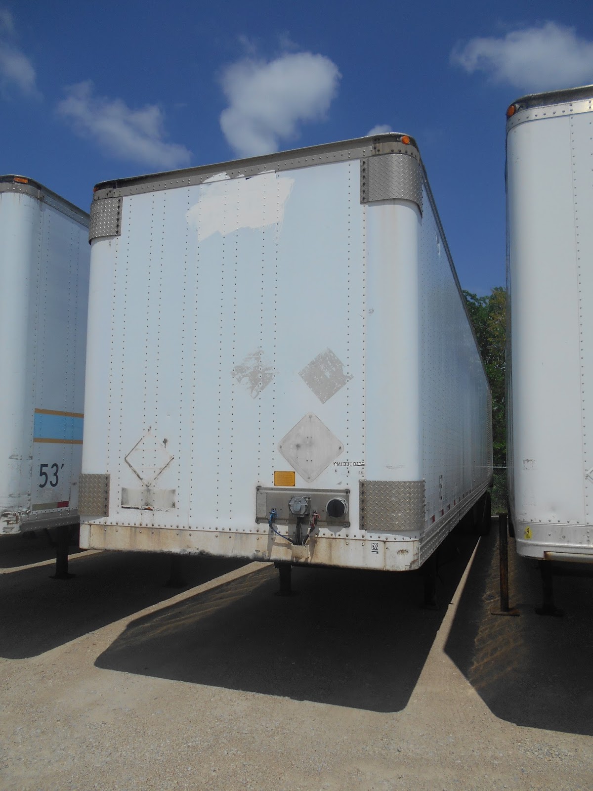 FOR SALE: 53' Strick Dry Van Semi Trailer