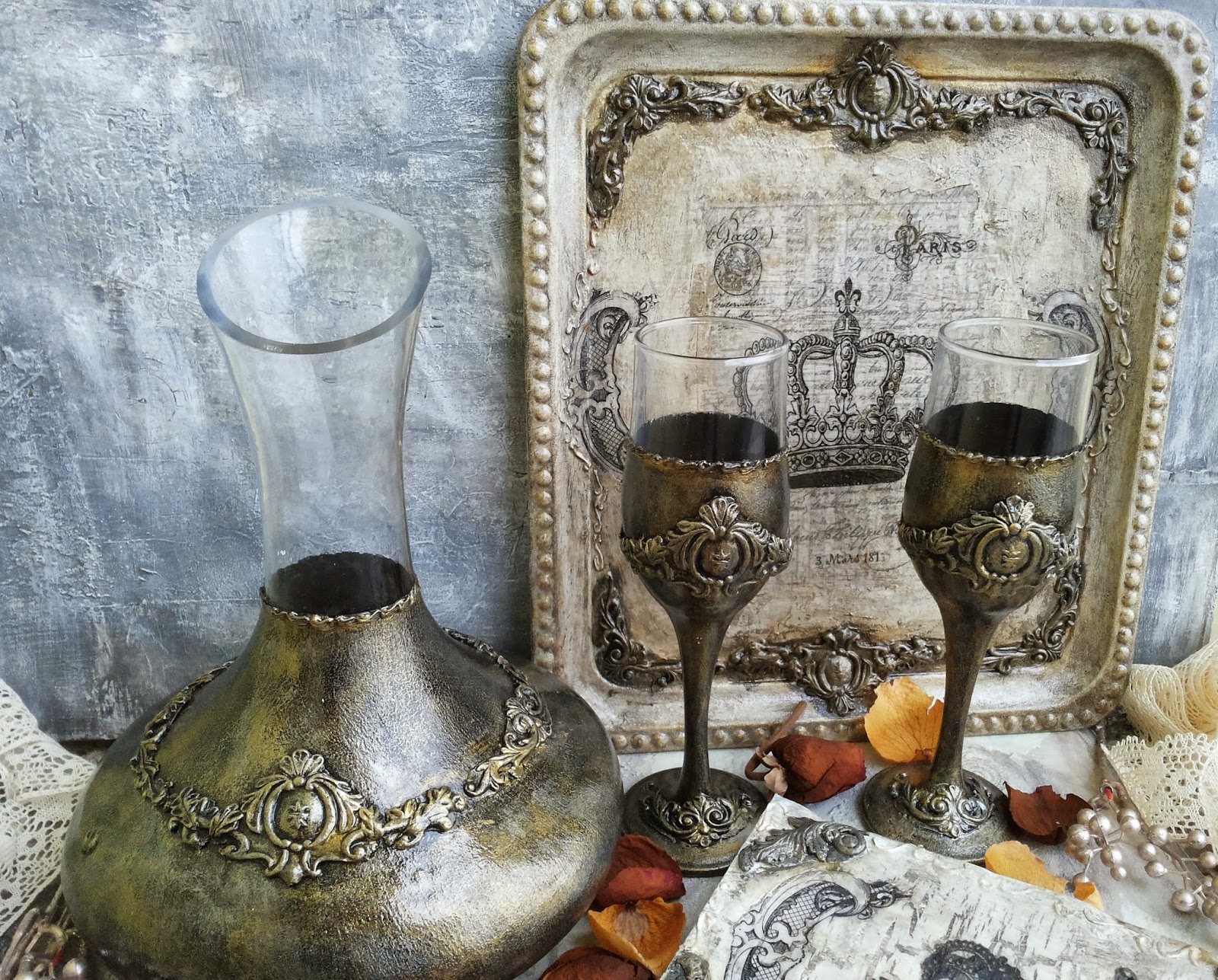 Martinel: Golden antique glass set - Античен комплект в златно