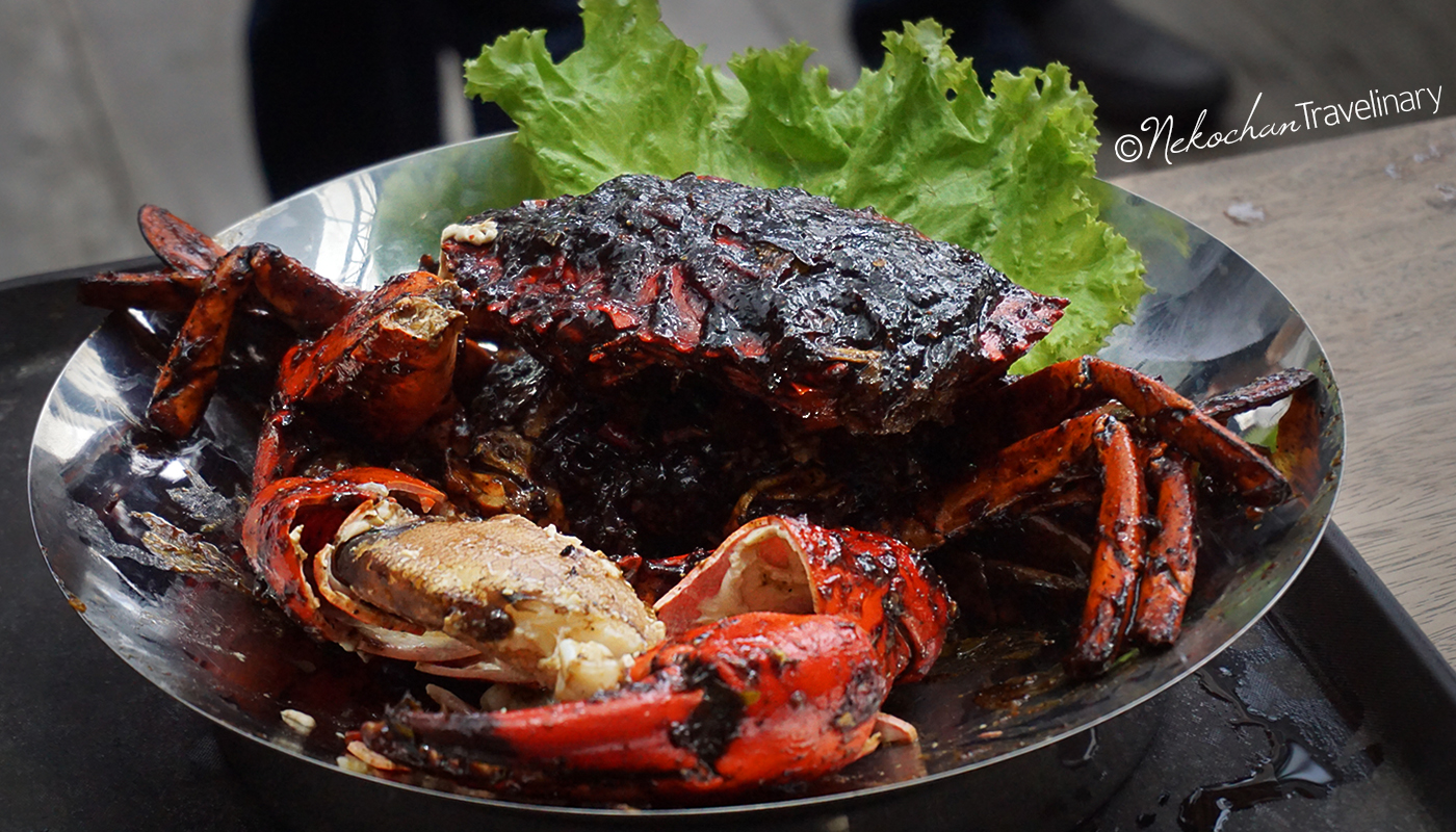 Dapur Seafood, Sensasi Sang Kepiting Jumbo di Ujung Jakarta