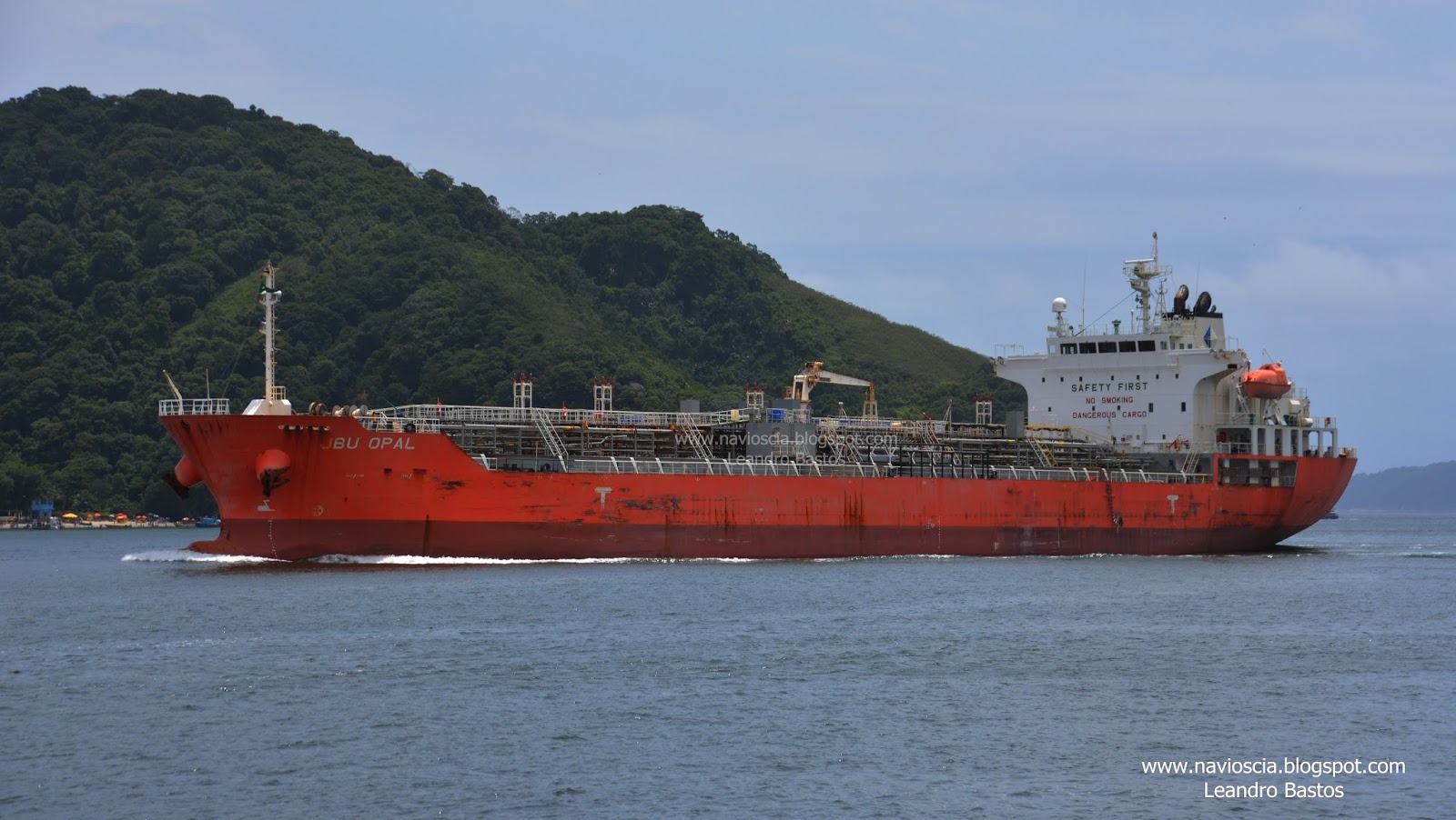 Navios de Santos & CIA: Navio JBU OPAL