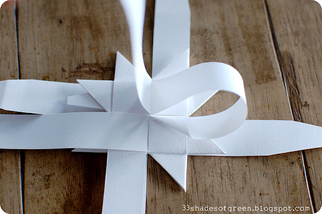 33 Shades of Green: Handmade Holidays: Moravian Star Tutorial