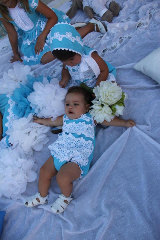 EL BAUL DE NAYA: De tiendas... Modas Isabel Boutique Infantil...