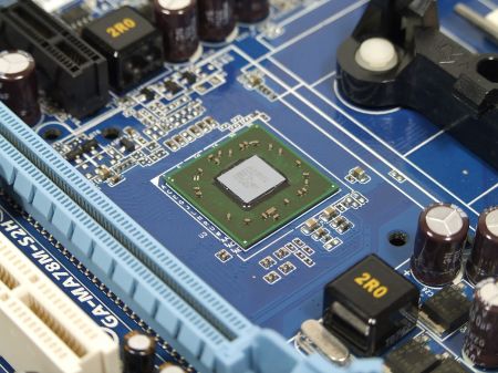 Jenis Chipset Motherboard dan Fungsinya ~ Teknologi Informasi dan ...