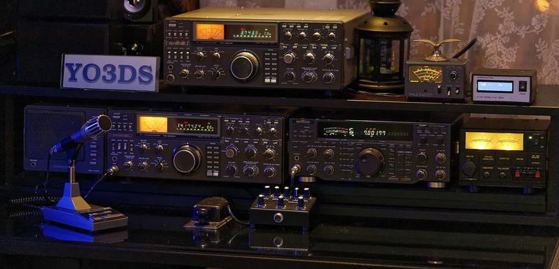 Amateur Radio - Malaysia: Ham Shack How it looks....