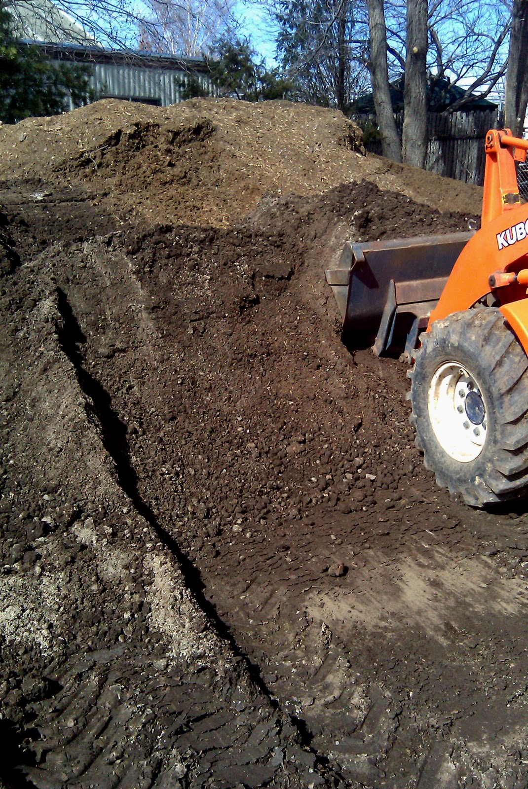 7000 ft. garden, NM: Super soil amending