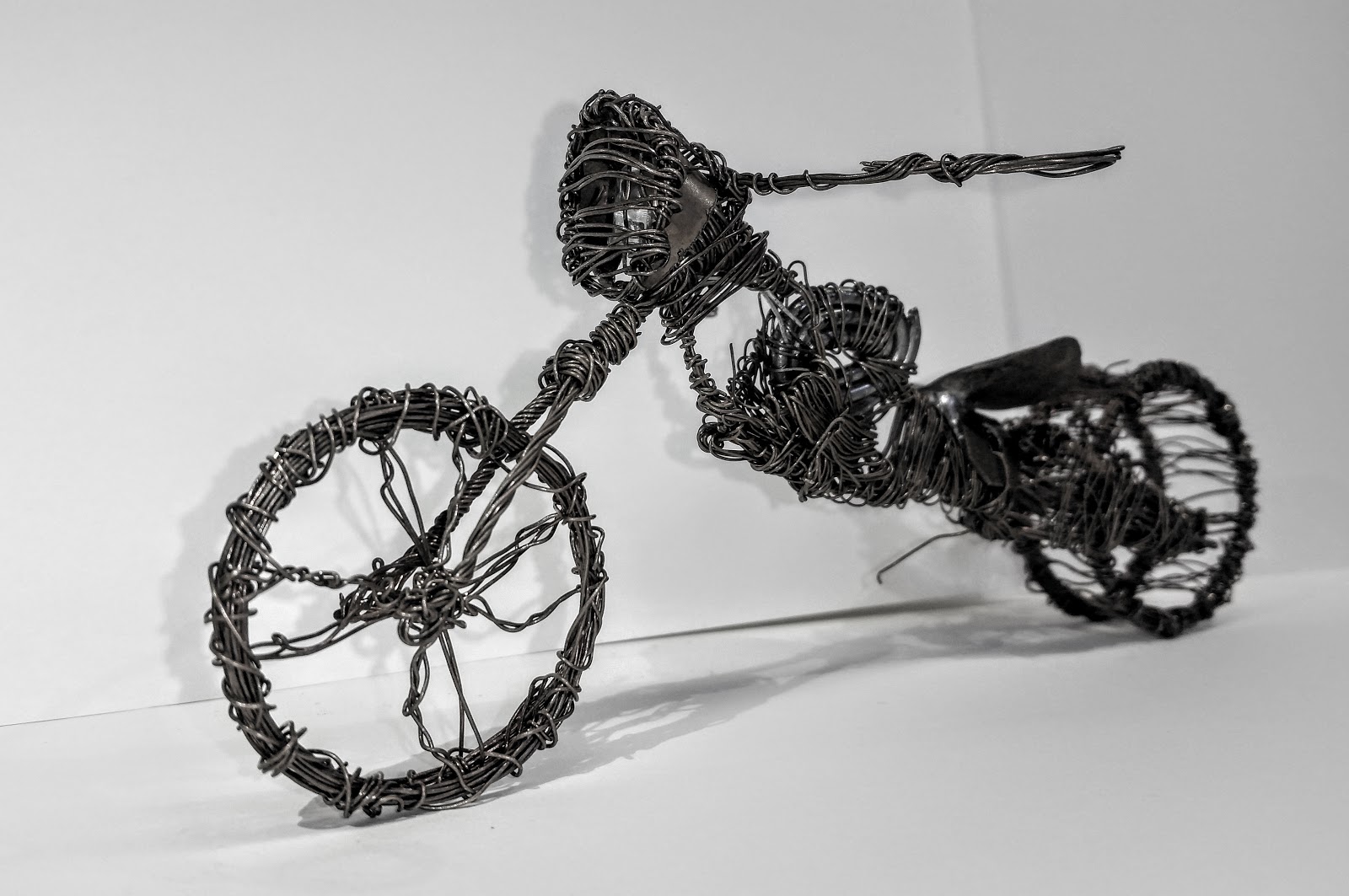 Deivi Suazo Engineering Blog: Model Copper Wire Motorcycle