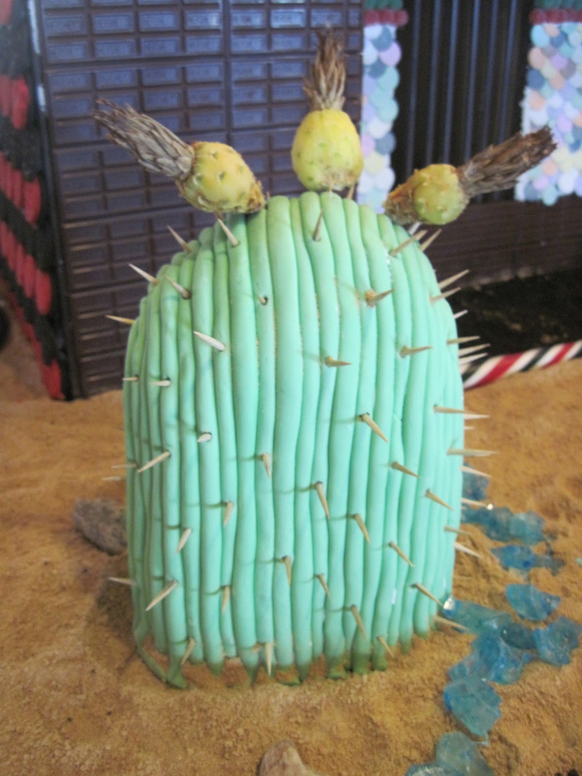 Frisco Kids: Unique Gingerbread Houses