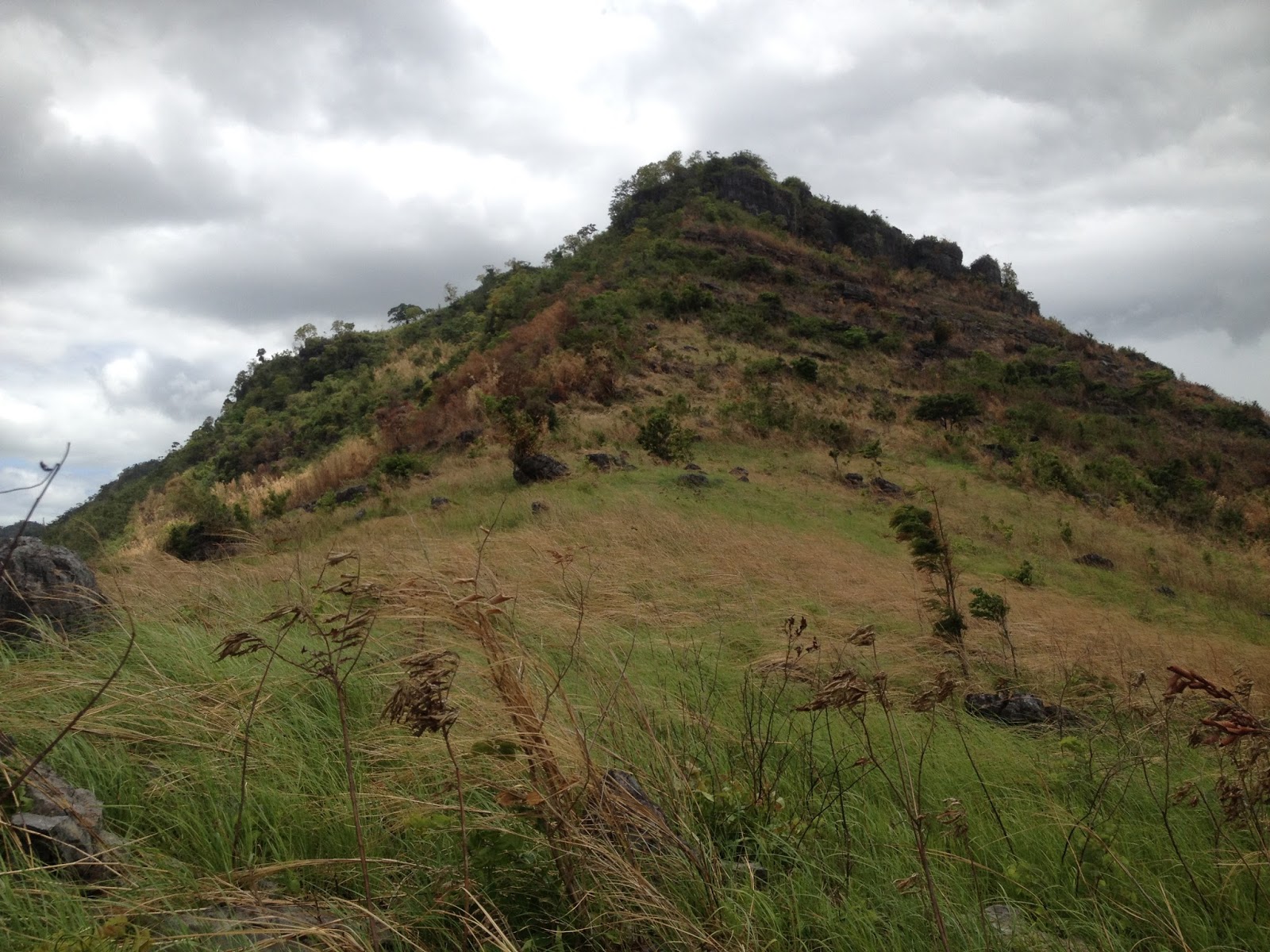 Skookum Mountaineers: Mt. Paliparan - Traverse to Tuoy + Tungtong Falls ...