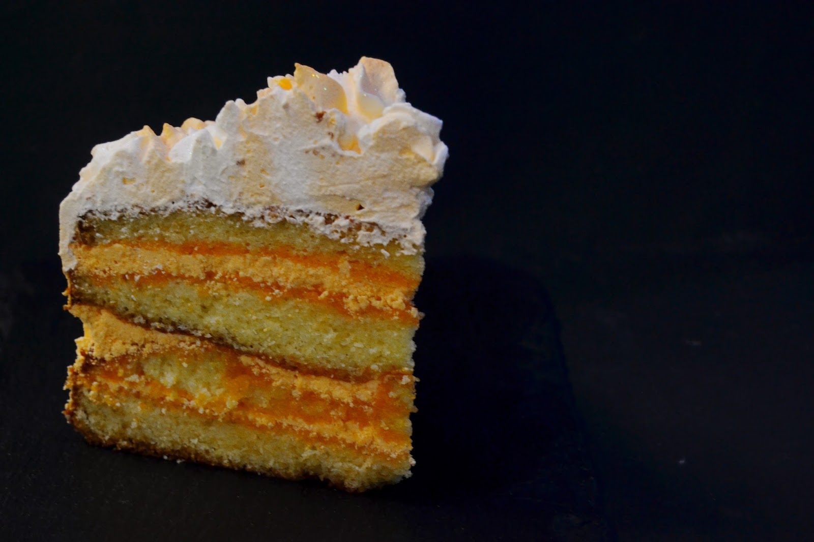 Bolo de Laranja e Mousse de Manga || Mango Mousse-Orange Cake - Sabores ...