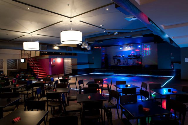 ATELIER ÀS DUAS POR TRÊS | ARQUITETURA DE INTERIORES E DECORAÇÃO ...