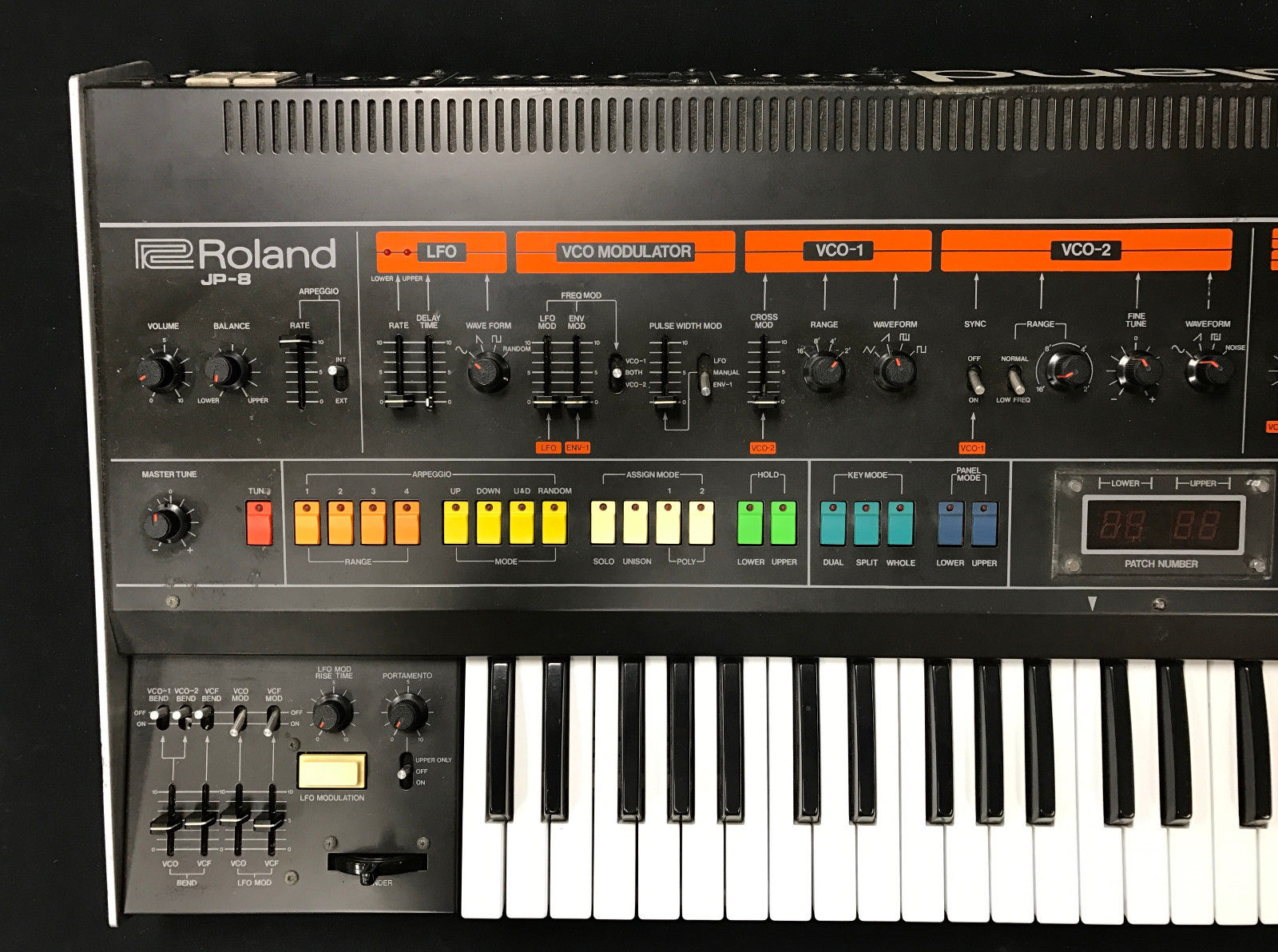 MATRIXSYNTH: Roland Jupiter 8 Vintage Analog Synthesizer SN 100757