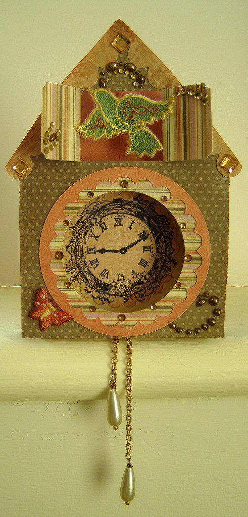 Little snippets Blog: 3D Challenge at Paper Craft Planet - Cuckoo Clock