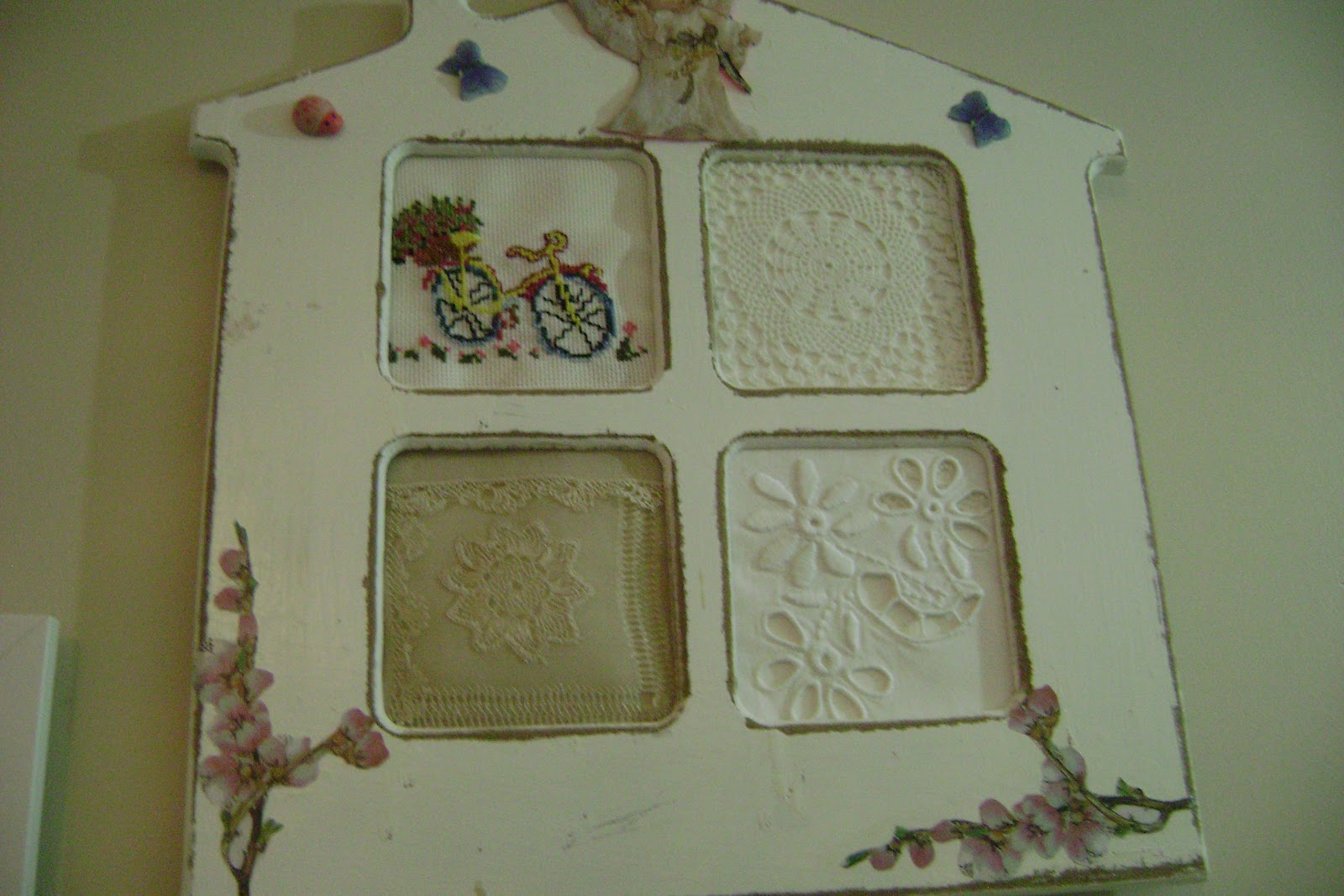 CİHAN'IN BAHÇESİ: cokkkk eski bir vitrin.....