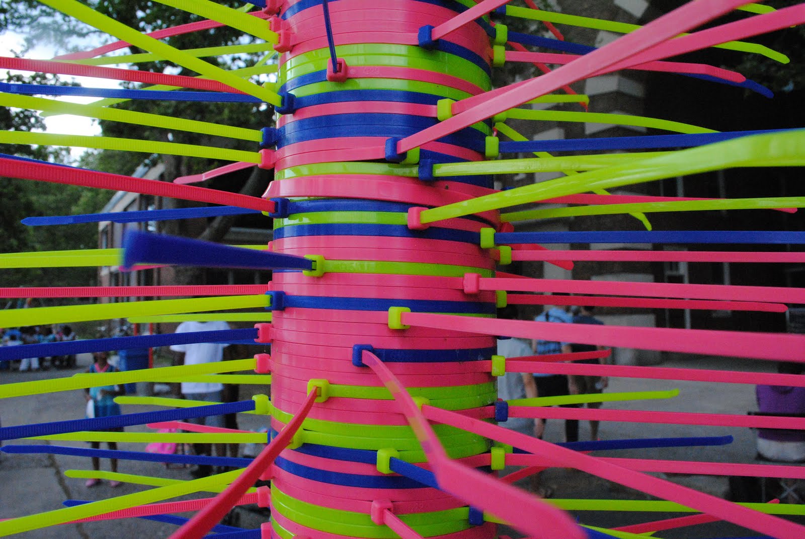 From A to Zeny: Neon Zip Tie Lamp Posts