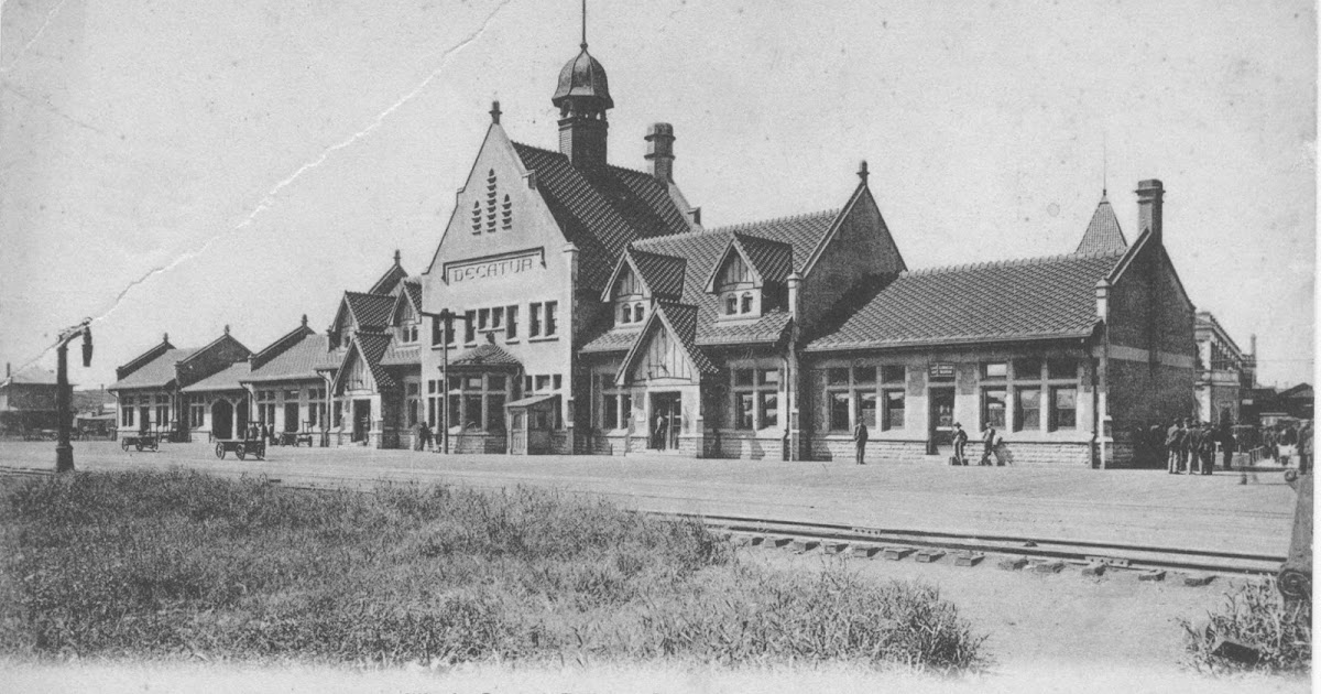 Towns and Nature: Decatur, IL: IC's Depot