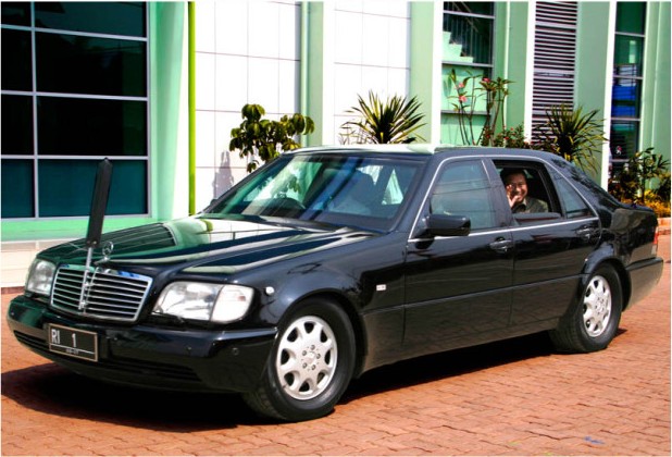 Paskibra SMA Negeri 48 Jakarta Timur: Spesifikasi Mobil Presiden ...