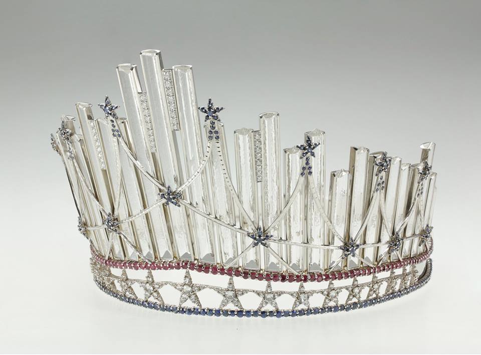 Miss USA Crown by DIC | Miss universe crown, Pageant crowns, Tiaras and ...
