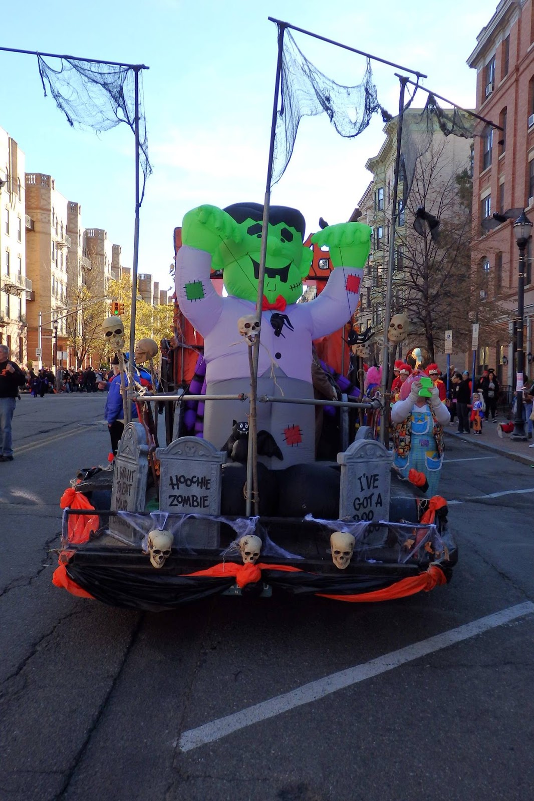 Hoboken Curriculum Project: Ragamuffin Parade in Hoboken-- A Tradition ...