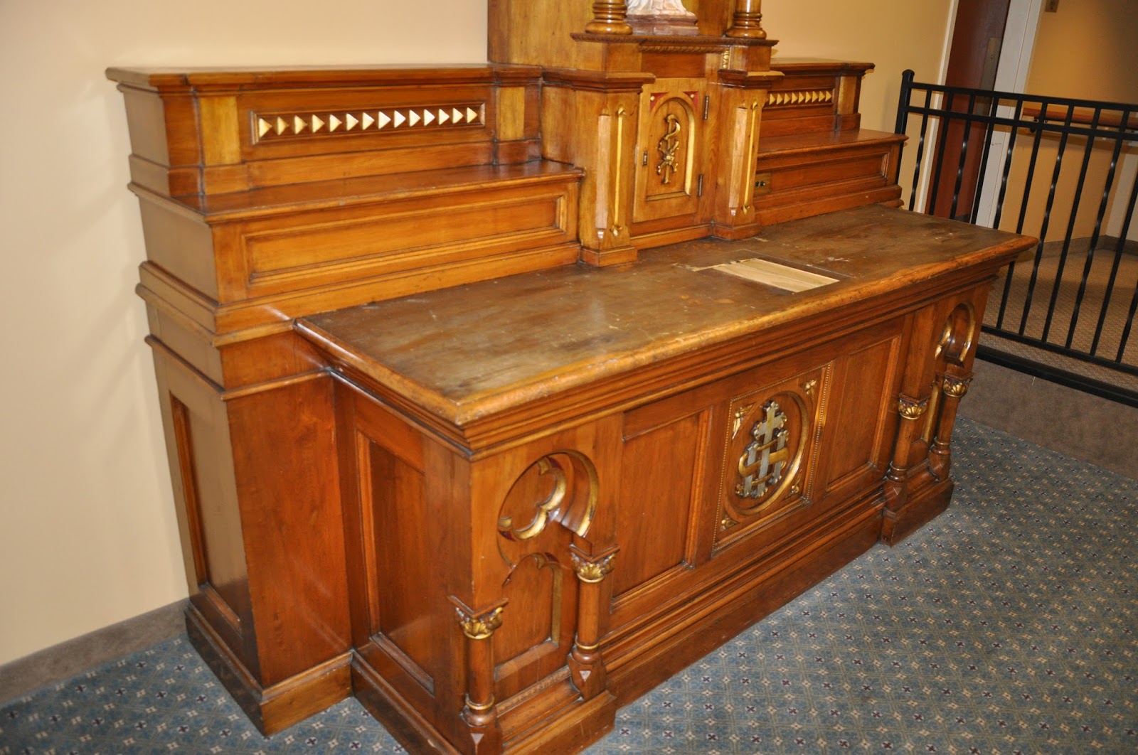 Orbis Catholicus Secundus: Convent Chapel Altar