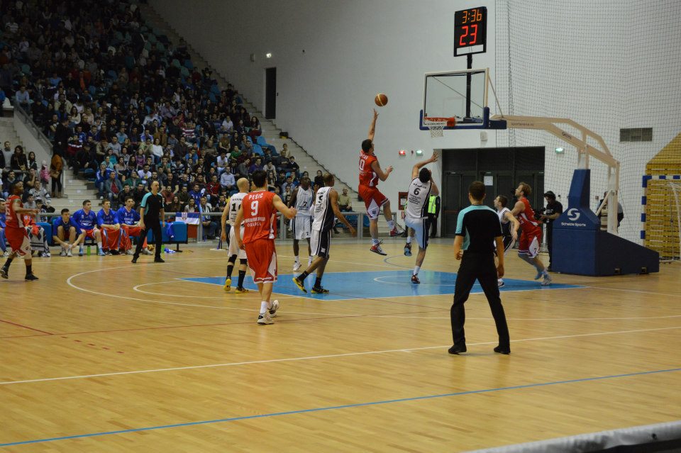 Denisa Photography : Meci basket SCM U Craiova - CSM Oradea...