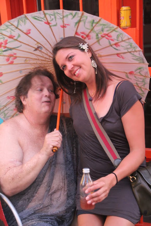 DougH On The Go!: Michael Q. Schmidt at "Never Paint Again" Opening