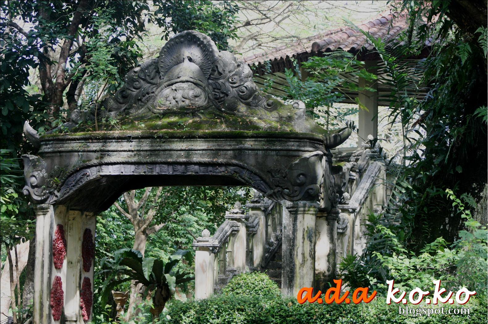 KERAJAAN SRIVIJAYA-THE KINGDOM OF SRIVIJAYA: Bukit Siguntang: Tempat ...