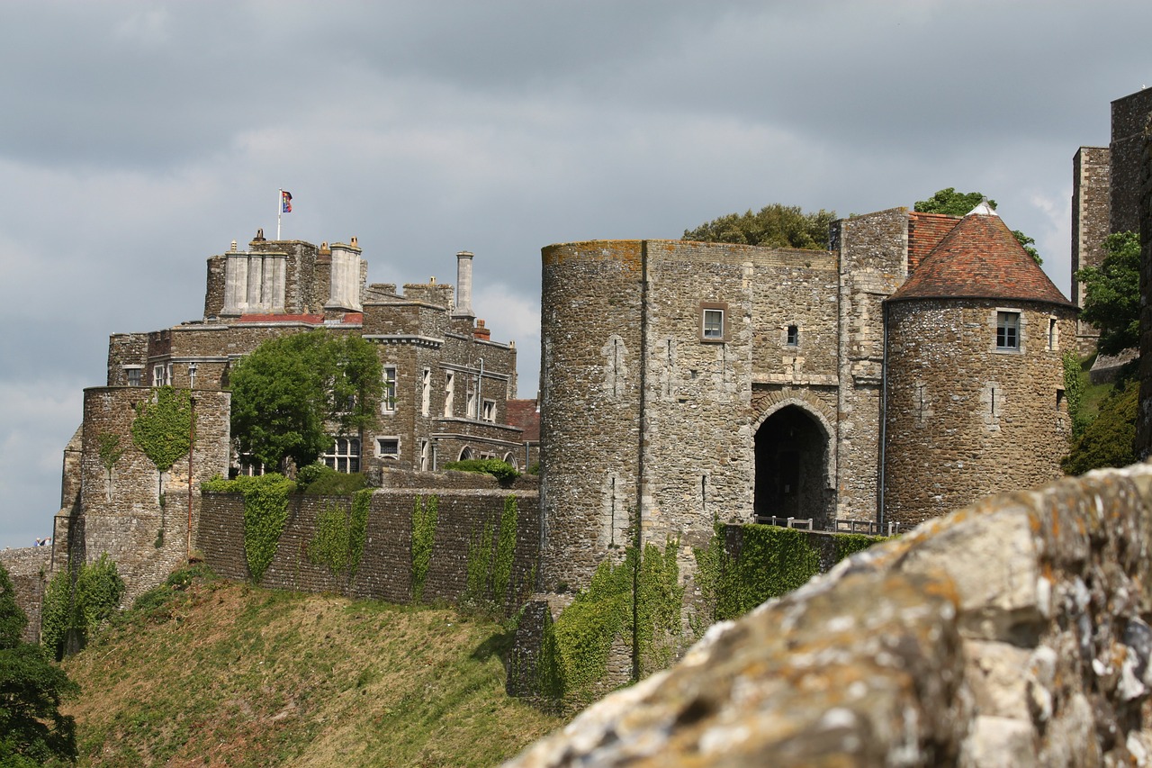 10 Amazing English Castles Kids Love to Explore