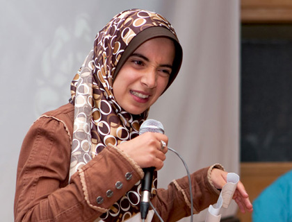 ようこそ、我がブログへ: Amal Ahmed Albaz