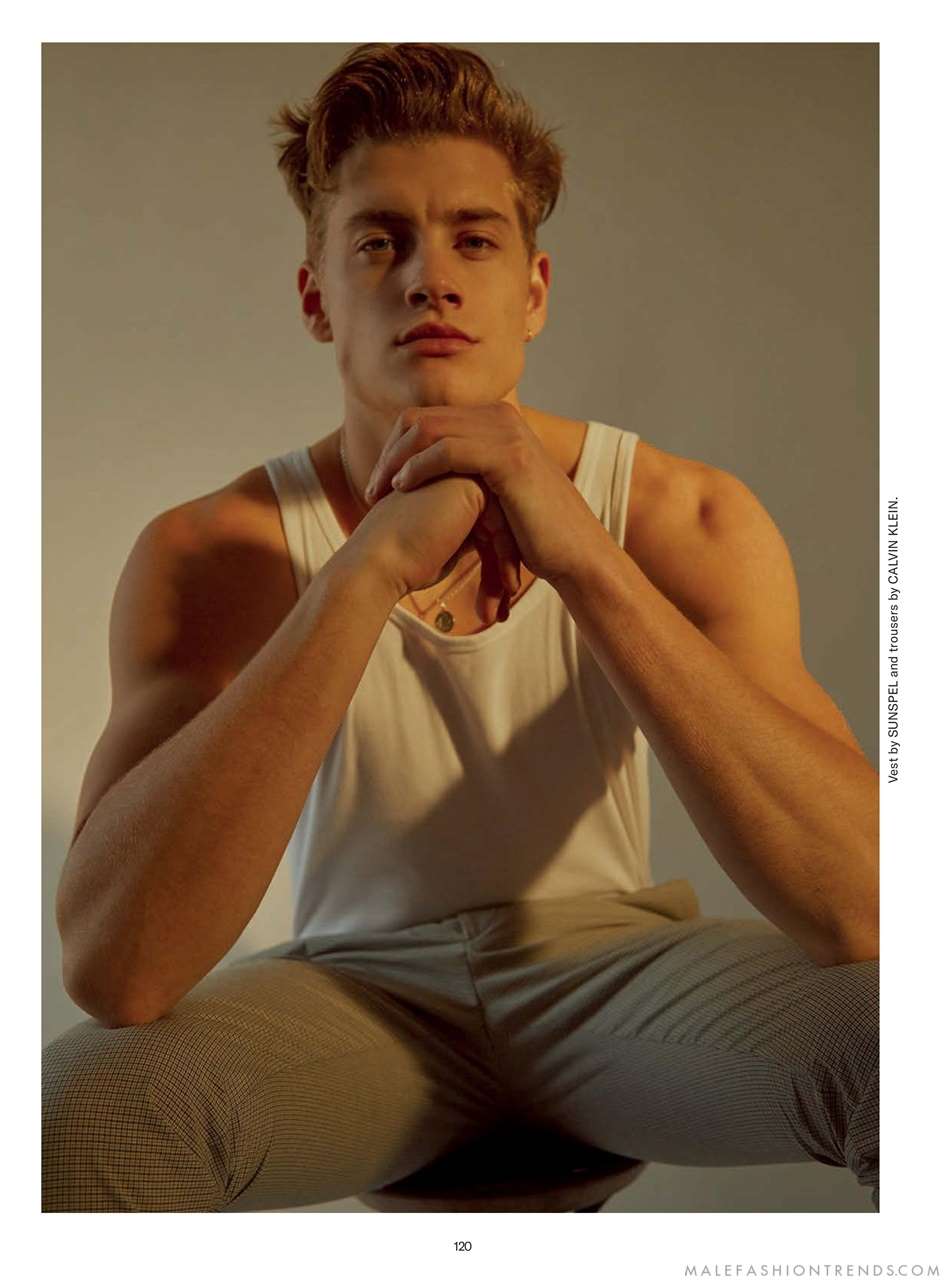 Harry Gozzett y Rob Knighton para Gay Times Magazine por George Naylor