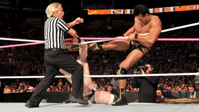 WWE In live!!!!: SHEAMUS vs ALBERTO DEL RÍO