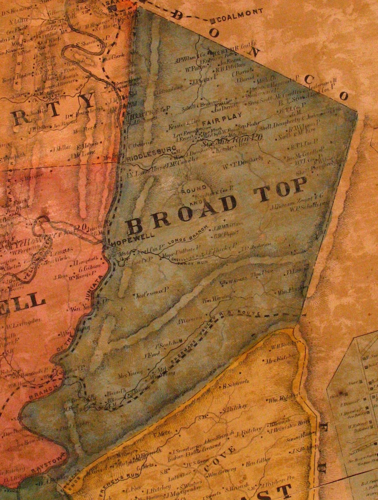 Outta the Way: Broad Top Snake