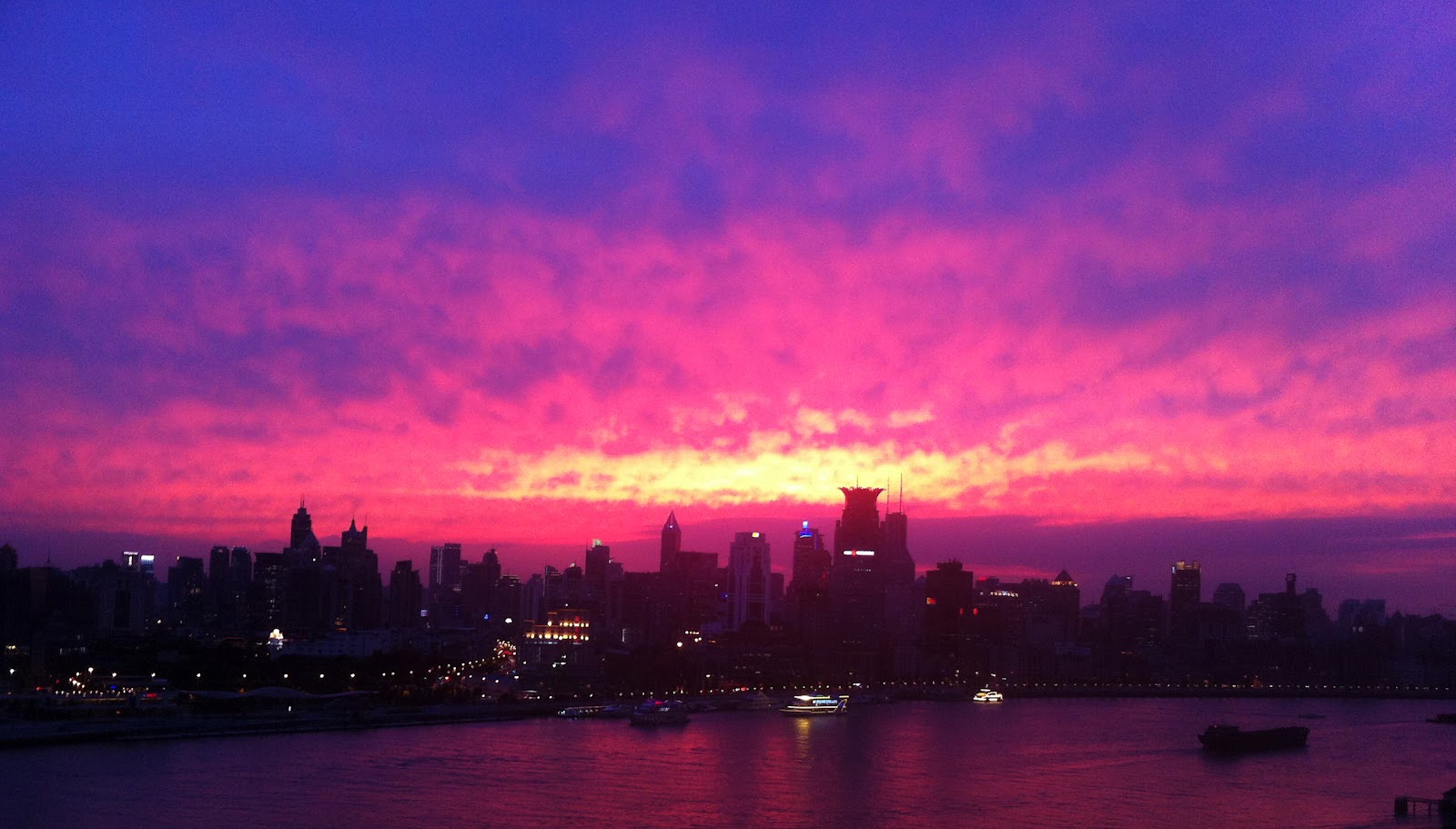 Mad Man in Shanghai: A deceptively beautiful and humbling welcome.