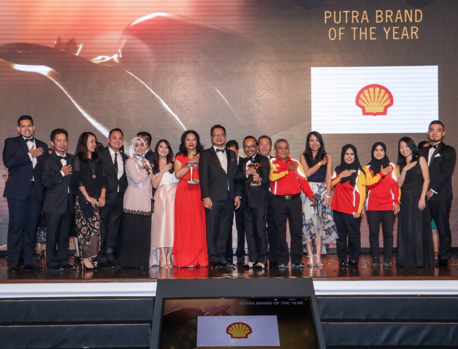 Farhana Jafri: Tahniah Shell - Brand Of The Year 2017!