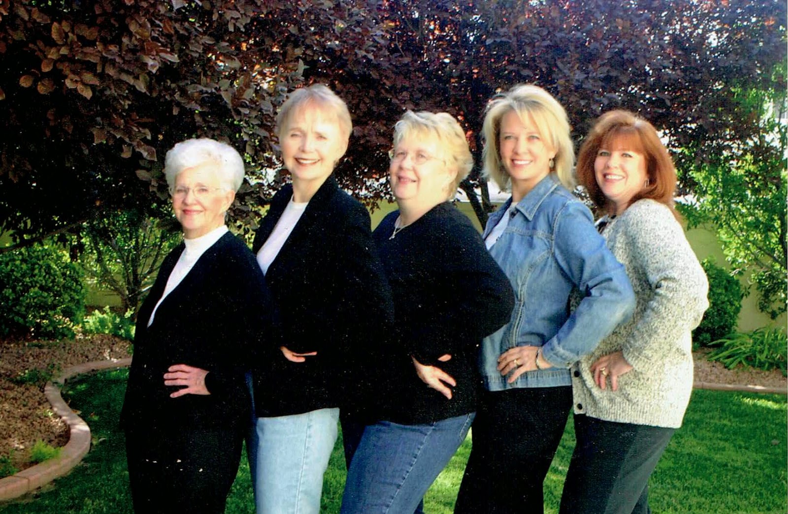 Gayla Gorton Family History: 2005 Gayla and Daughters Photos