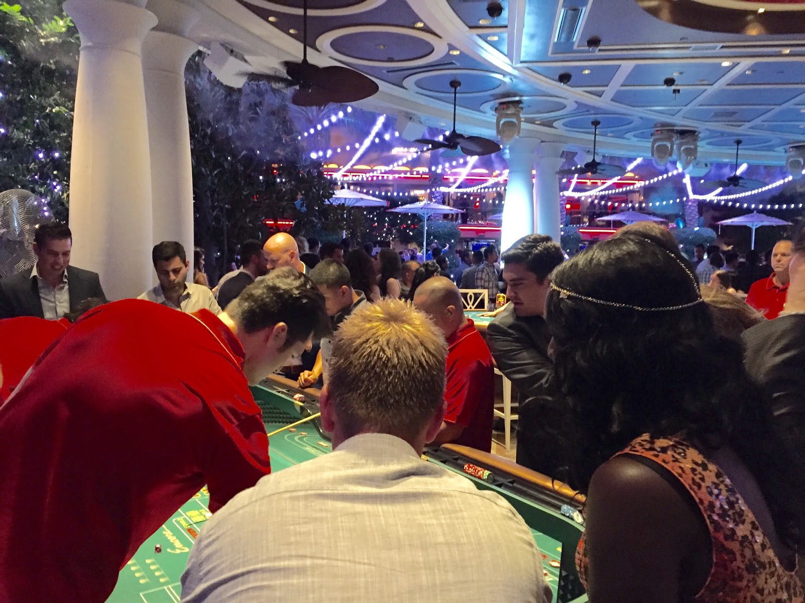 Serve Me Reviews: XS Club @ Wynn Hotel Las Vegas USA