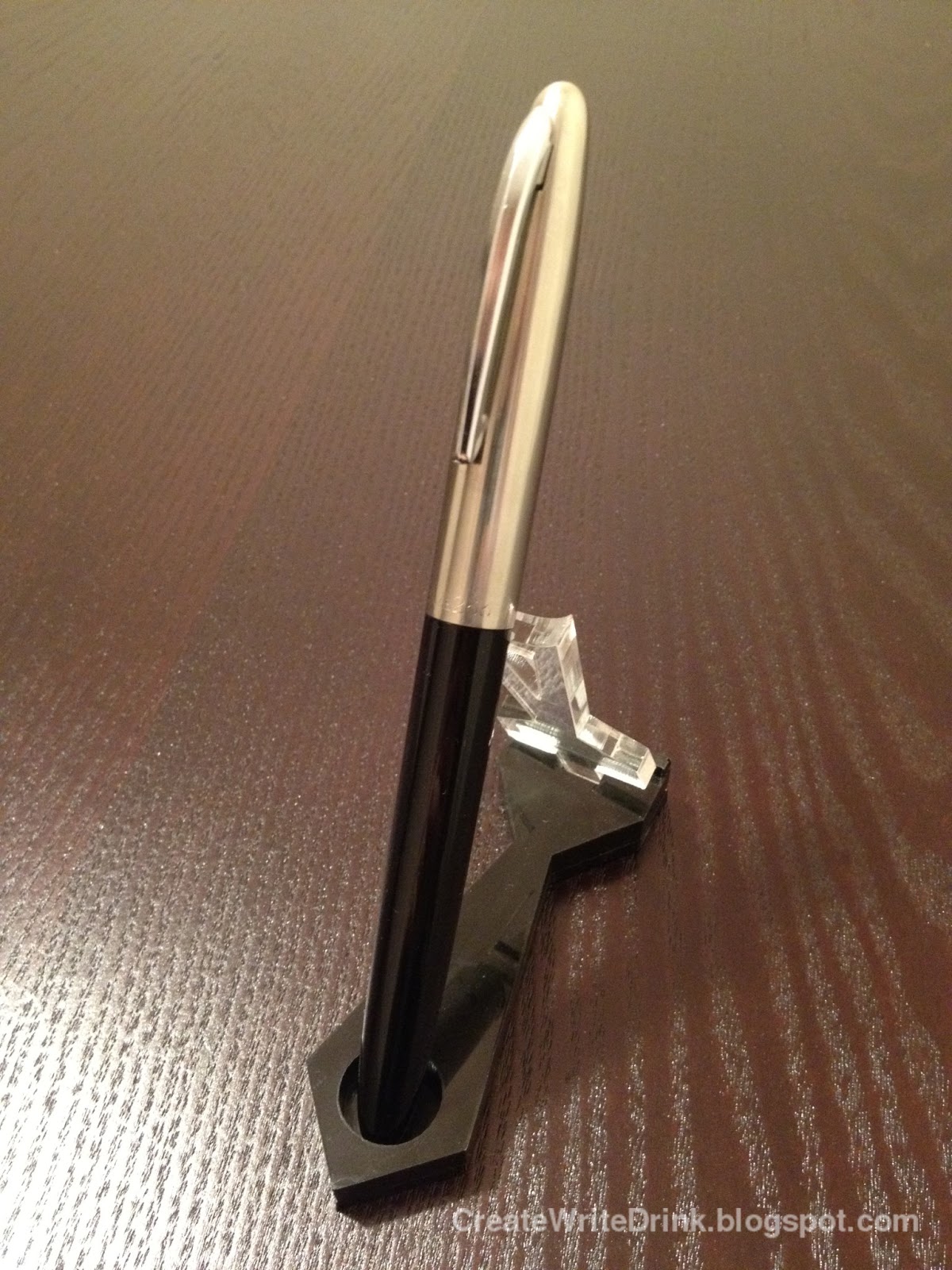 Built from Ink and Tea: A Review of the Wing Sung 233 Fountain Pen